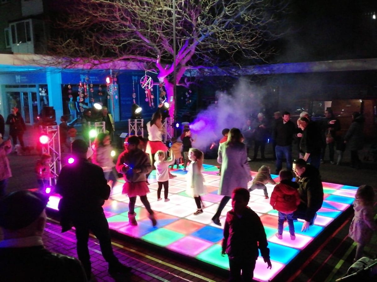 Outdoor Party Kent | Flash Dance Floors